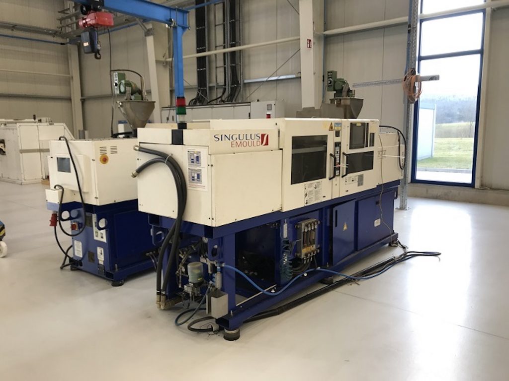 Singulus Emould gebraucht kaufen - Spritzgussmaschine - MHS
